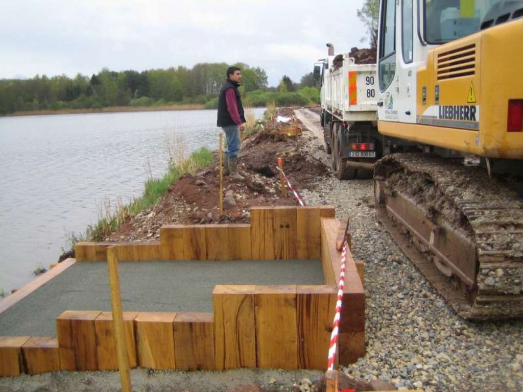 Confortement hydraulique aval et aménagement d'une digue - Nature et ...